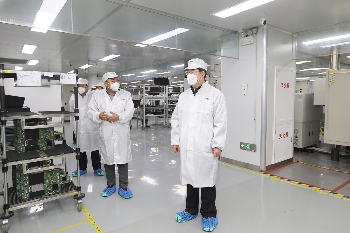 楼阳生在郑州航空港经济综合实验区调研时强调 提升园区企业疫情防控能力 保障经济运行健康平稳高效河南要闻河南省人民政府门户网站