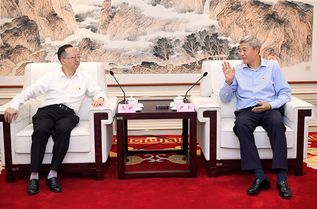 尹弘与上海联和投资有限公司董事长秦健会谈省政府动态河南省人民政府门户网站